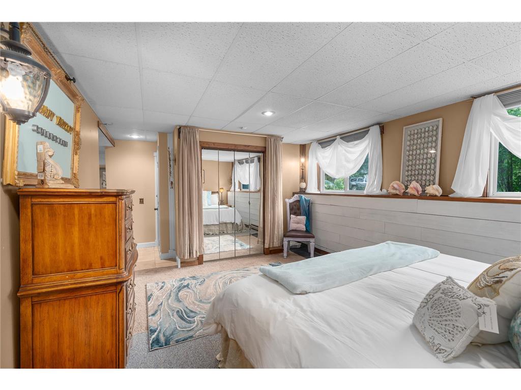 235 Quehl Avenue N, Lakeland, MN, 55043 | MLS: 7003961 | Edina Realty