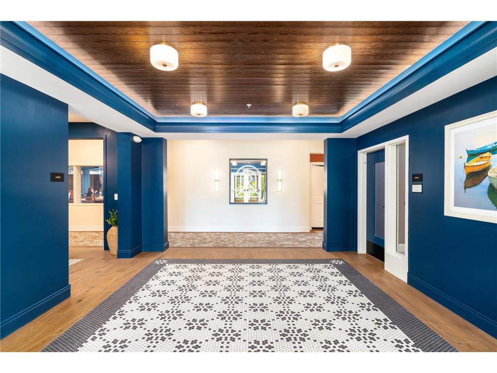 2350 Harbor Place #211, Mound, MN, 55364 | MLS: 6651522 | Edina Realty