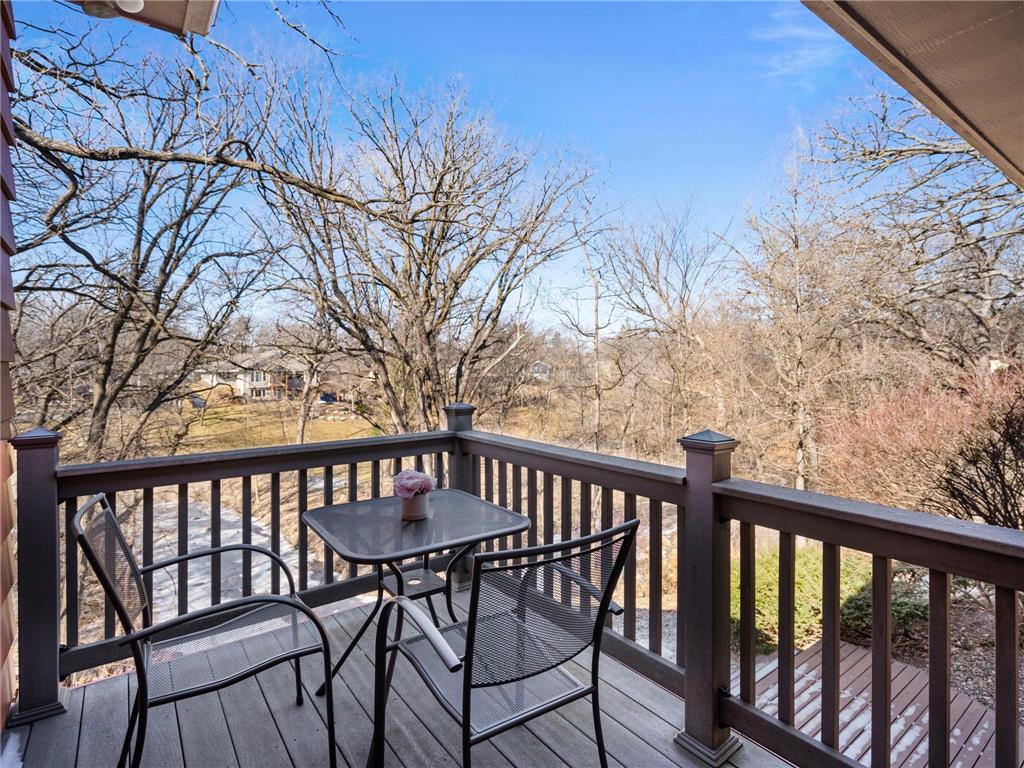 2425 Vale Crest Road, Golden Valley, MN, 55422 | MLS: 9086090 | Edina ...