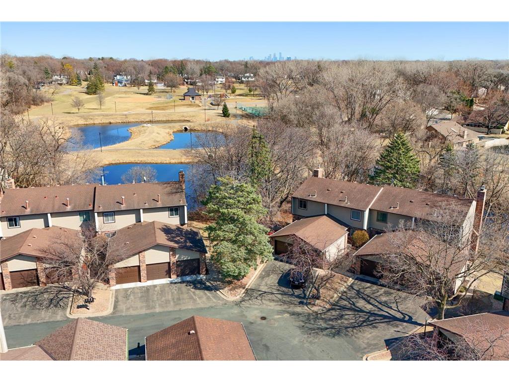2426 Mendelssohn Lane N #8, Golden Valley, MN, 55427 | MLS: 6685338 ...