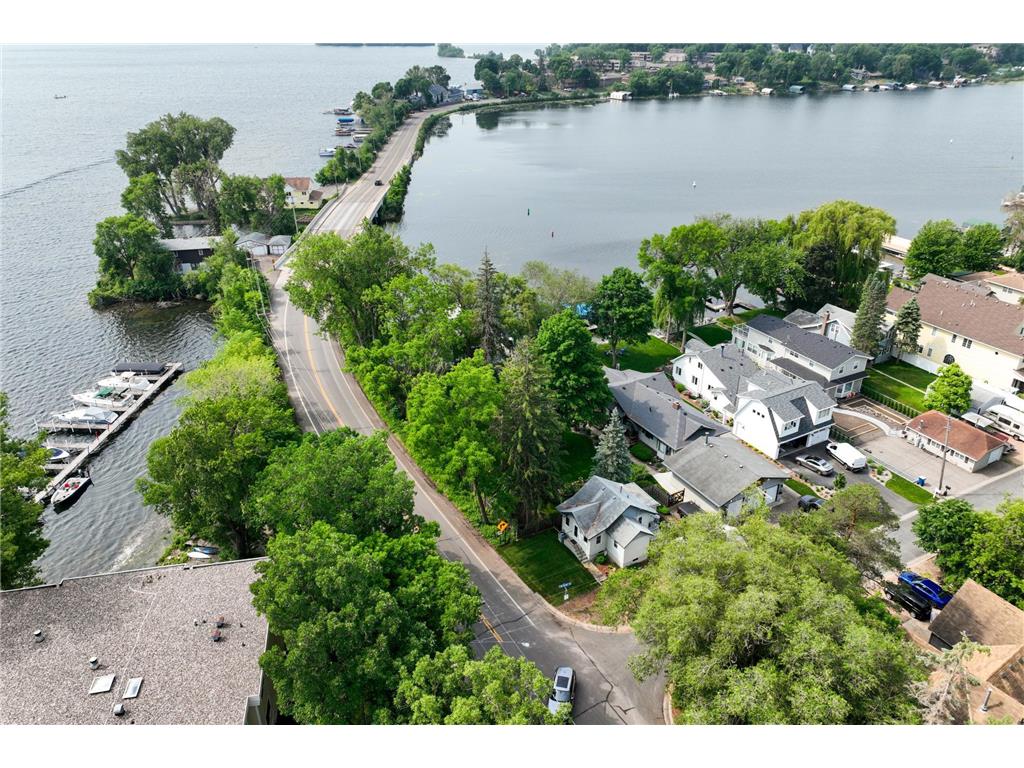 2447 Interlachen Road, Spring Park, MN, 55384 | MLS: 6381039 | Edina Realty