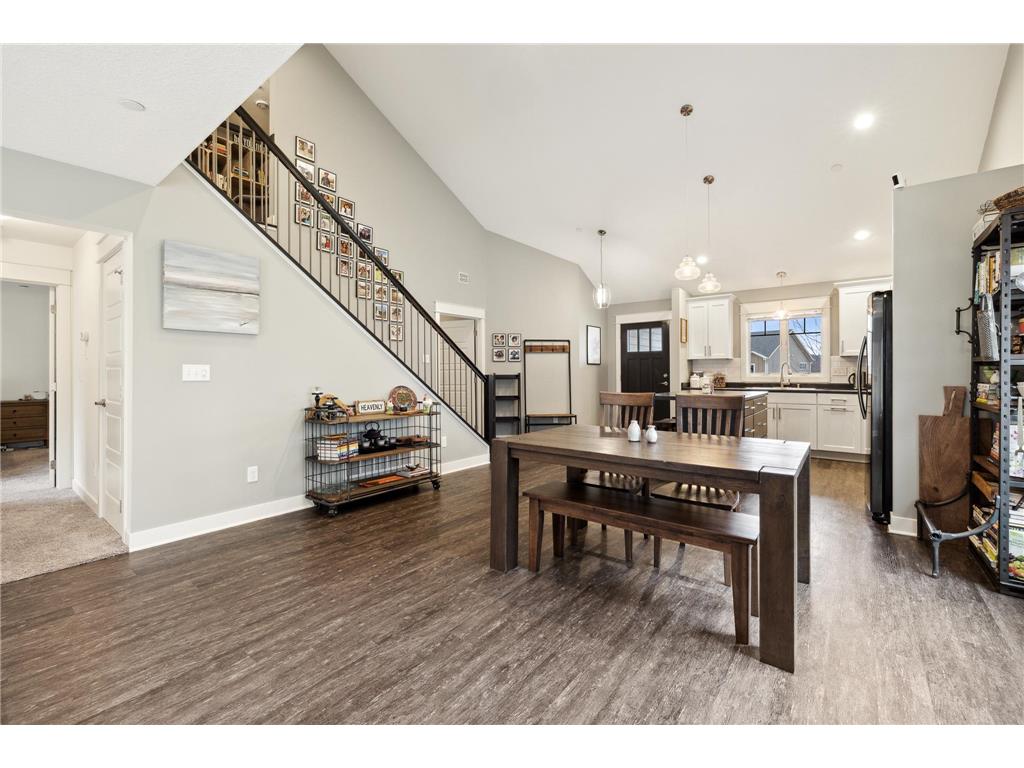 2449 Hadley Hills Drive NE, Rochester, MN, 55906 | MLS: 6487849 | Edina ...