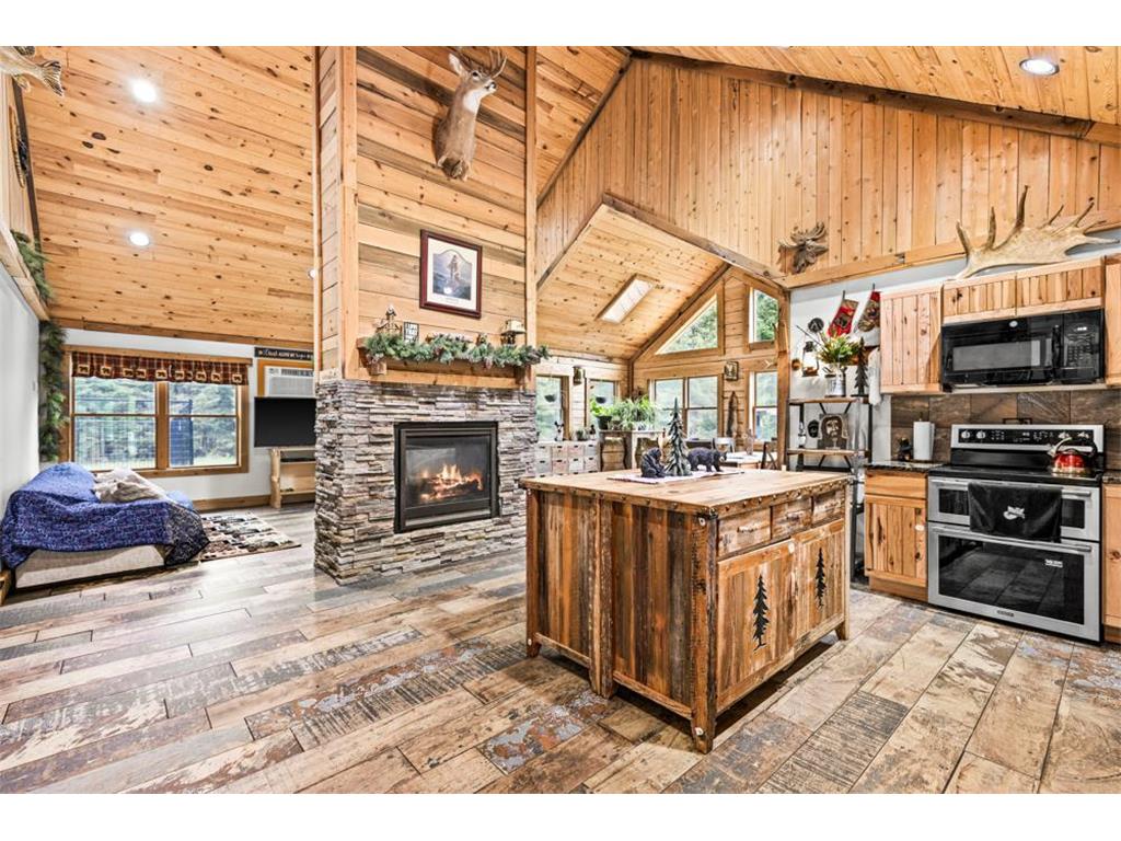 2459 Town Road 279, Barnum, MN, 55707 | MLS: 6542436 | Edina Realty