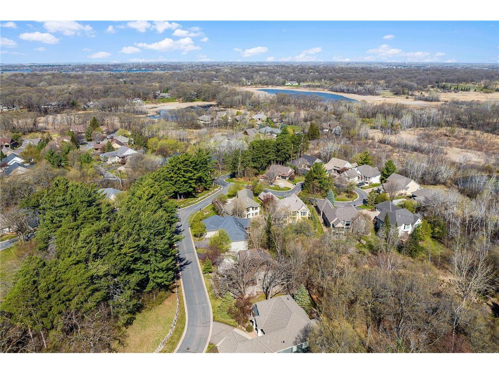 25 Knoll Road, North Oaks, MN, 55127 | MLS: 6526709 | Edina Realty