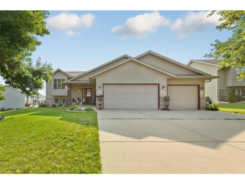 2502 Hulett Avenue, Faribault, MN, 55021 | MLS: 6644794 | Edina Realty
