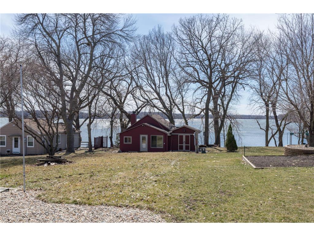 25049 French Drive, Elysian Twp, MN, 56017 | MLS: 6513977 | Edina Realty