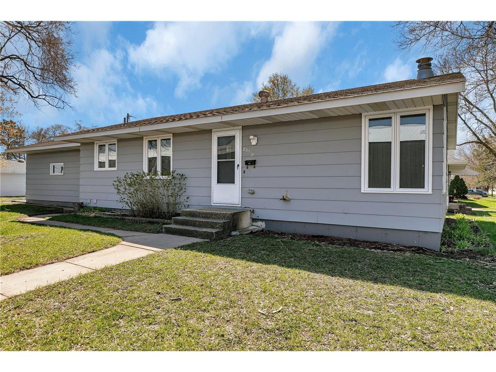 2510 5th Street N, Saint Cloud, MN, 56303 | MLS: 6525042 | Edina Realty