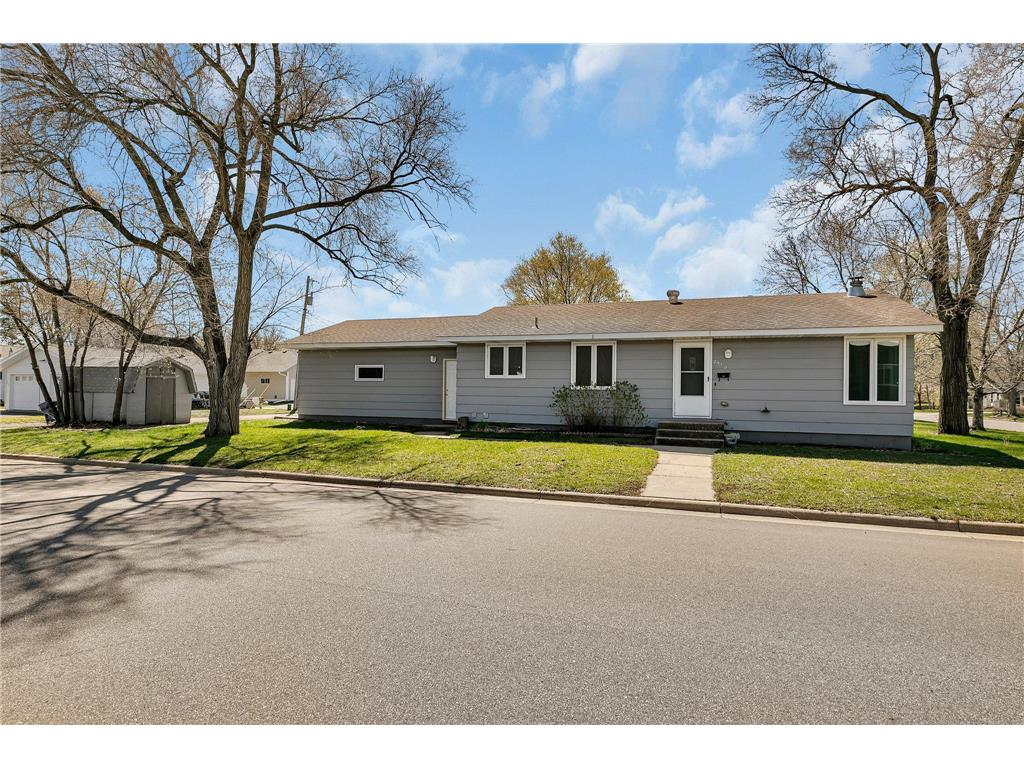 2510 5th Street N, Saint Cloud, MN, 56303 | MLS: 6525042 | Edina Realty