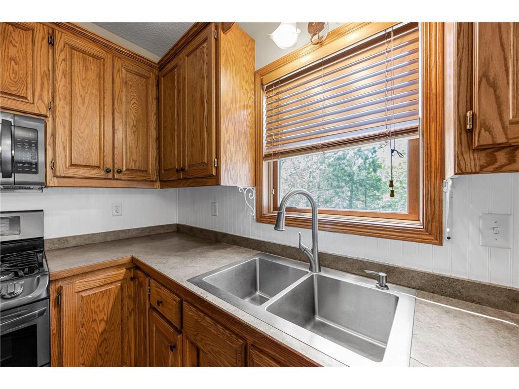 25100 Lincoln Drive NE, Athens Twp, MN, 55040 | MLS: 6718242 | Edina Realty