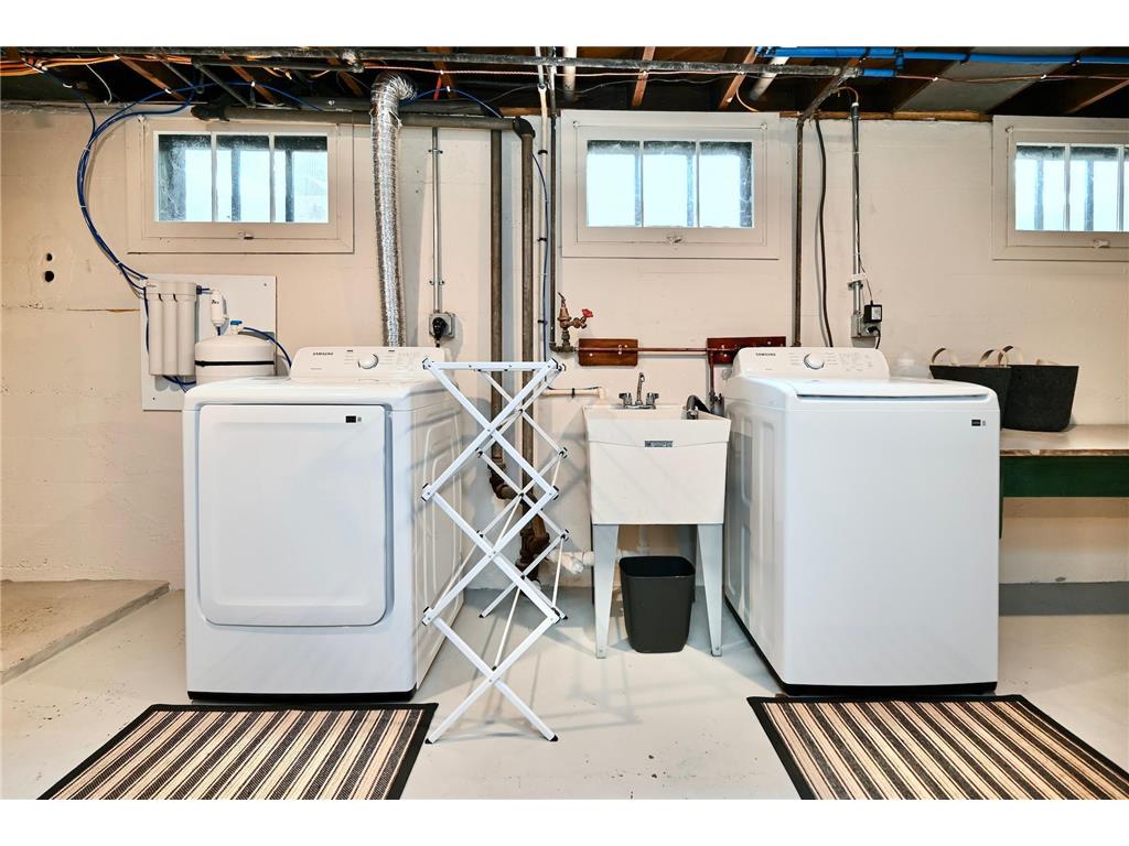 252 Market Street, Winona, MN, 55987 | MLS: 6733234 | Edina Realty