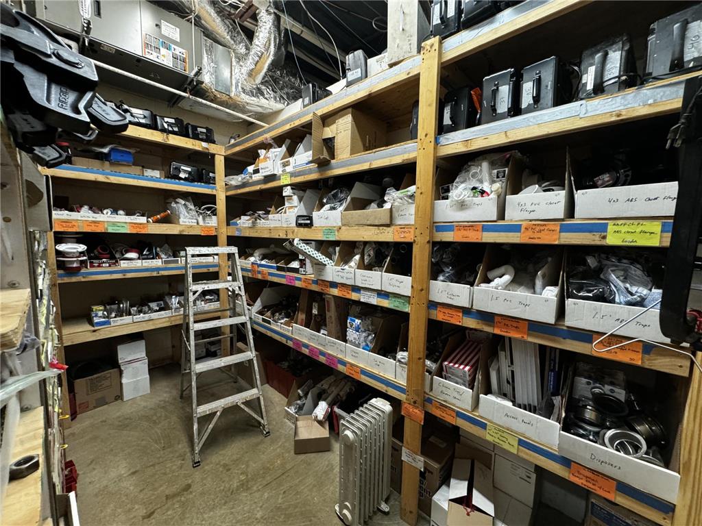 2525 Nevada Avenue N, Golden Valley, MN, 55427 | MLS: 6477123 | Edina ...