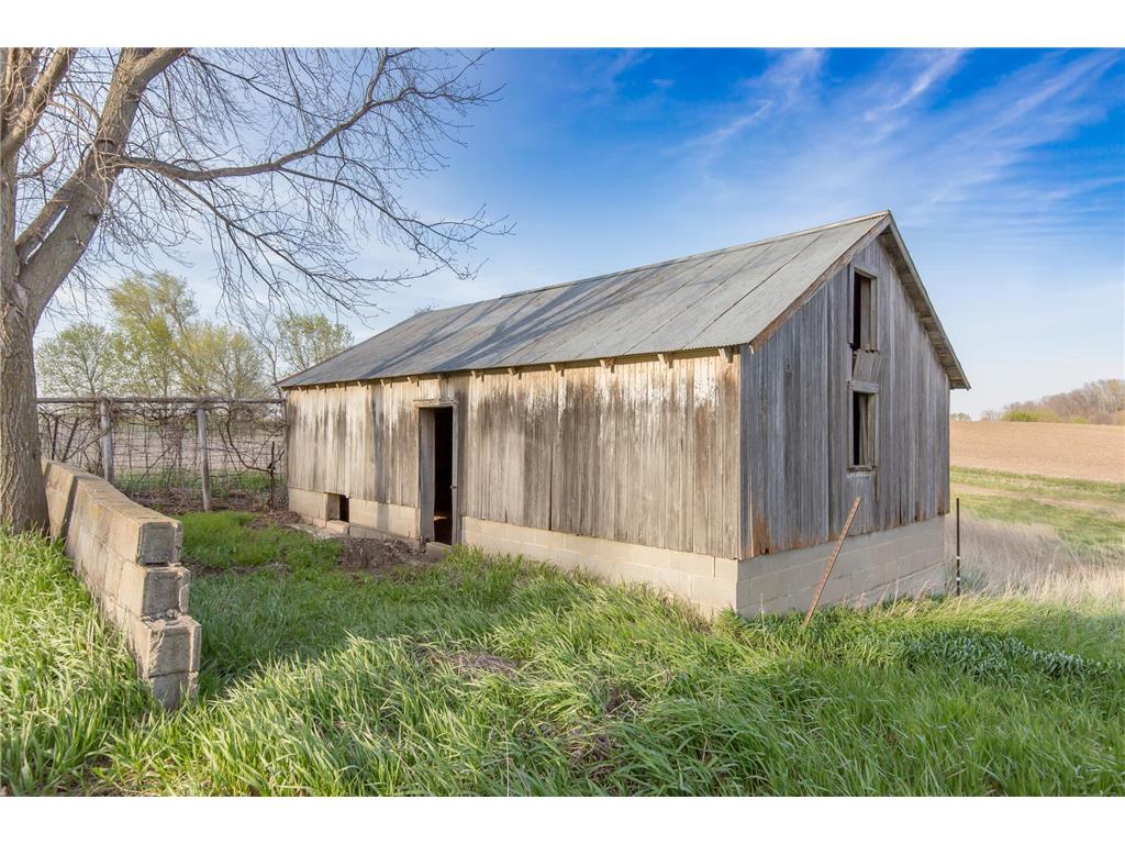 25305 Laredo Avenue, Belle Plaine, MN, 56011 | MLS: 6577633 | Edina Realty