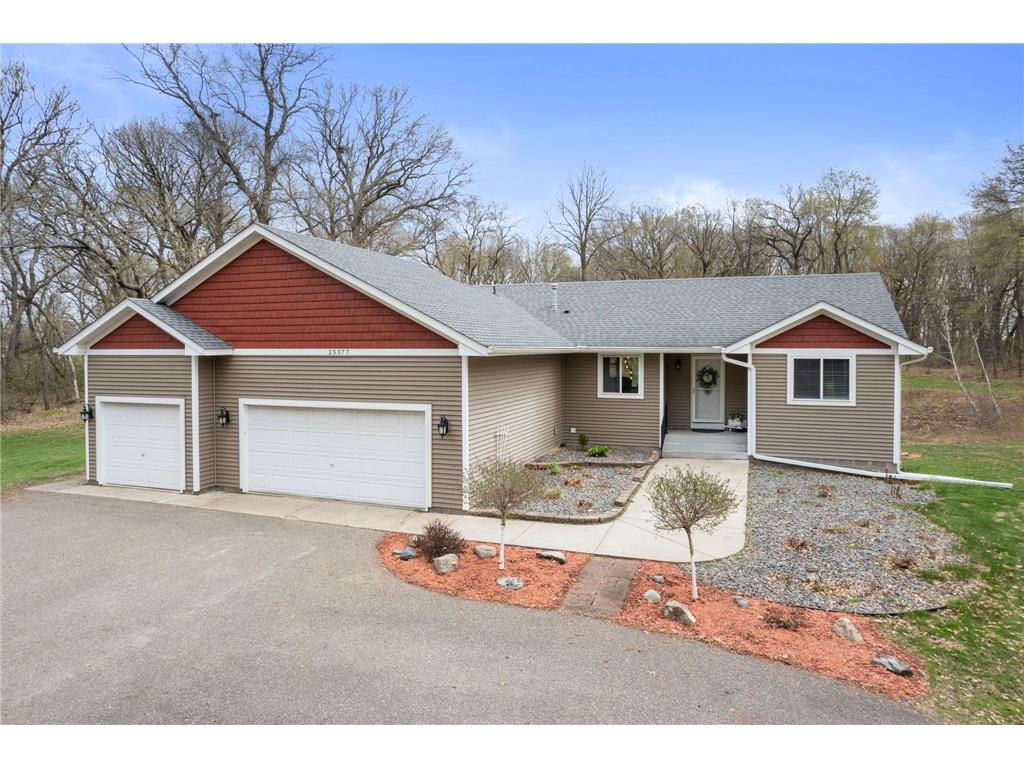 25377 Eureka Avenue, Wyoming, MN, 55092 | MLS: 6689707 | Edina Realty