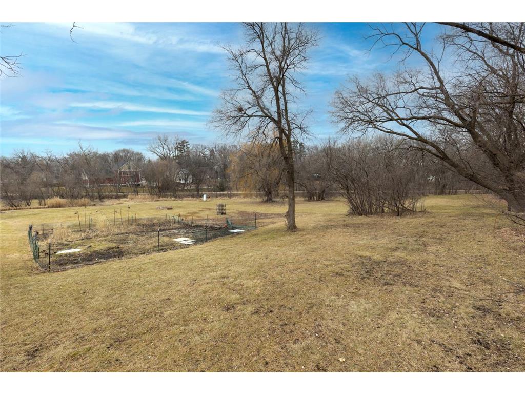 25480 Smithtown Road, Shorewood, MN, 55331 | MLS: 6487418 | Edina Realty