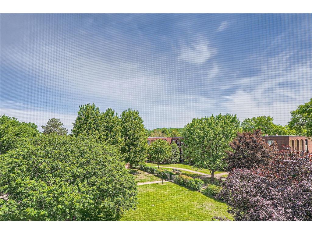 255 Westview Drive #305, West Saint Paul, MN, 55118 | MLS: 6723744 ...