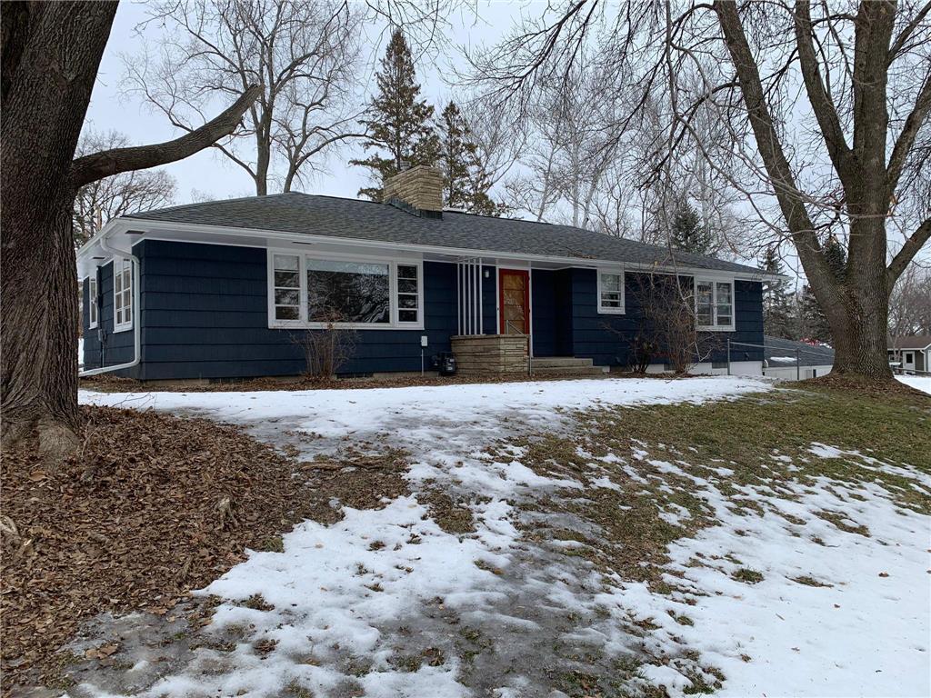 2557 Oak Hills Drive SW, Rochester, MN, 55902 | MLS: 6340964 | Edina Realty