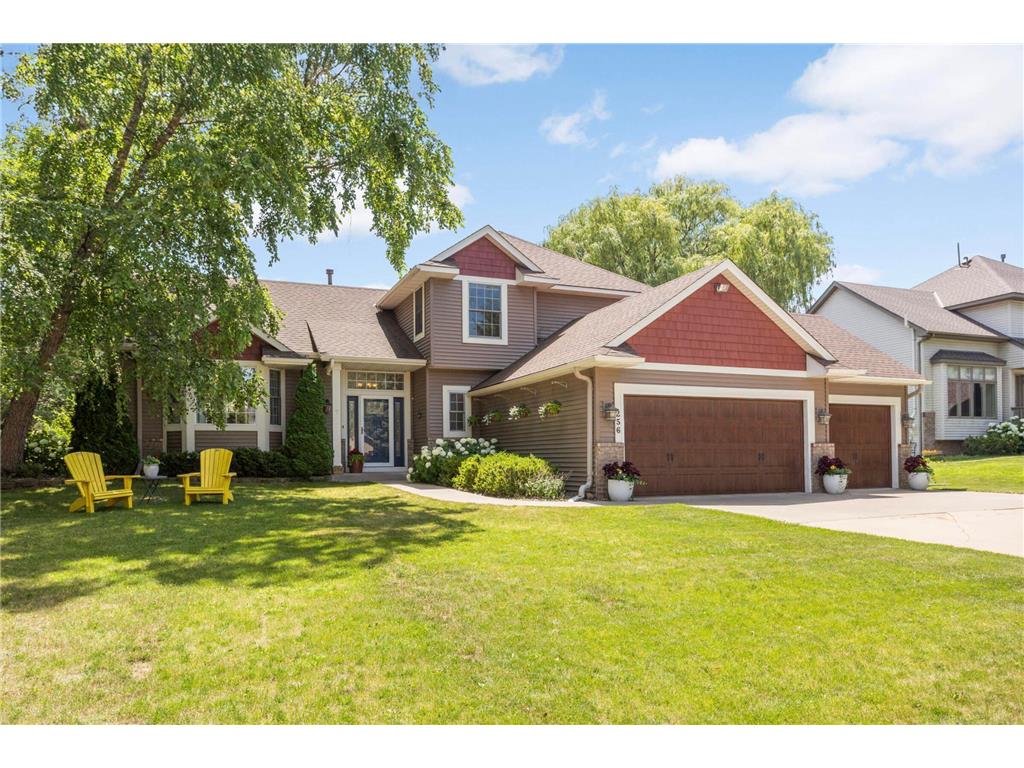 256 Windsor Lane, Mahtomedi, MN, 55115 | MLS: 6750957 | Edina Realty