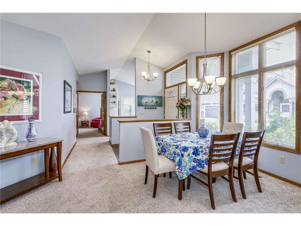 2572 Sumac Ridge, White Bear Lake, MN, 55110 | MLS: 6773467 | Edina Realty