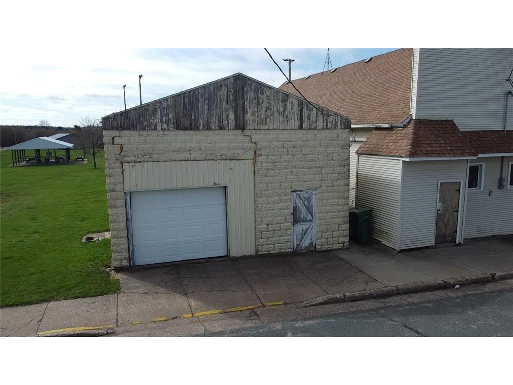 260 Main Street, Wilson, WI, 54027 | MLS: 6531174 | Edina Realty