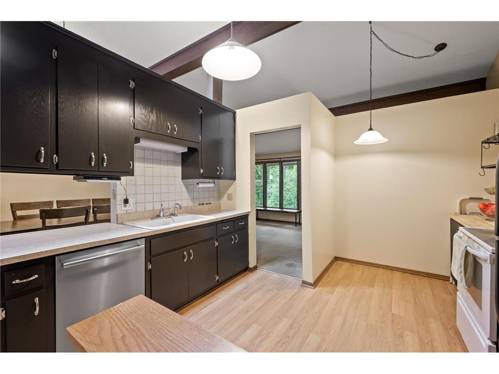 2608 Sumac Ridge, White Bear Lake, MN, 55110 | MLS: 6749549 | Edina Realty