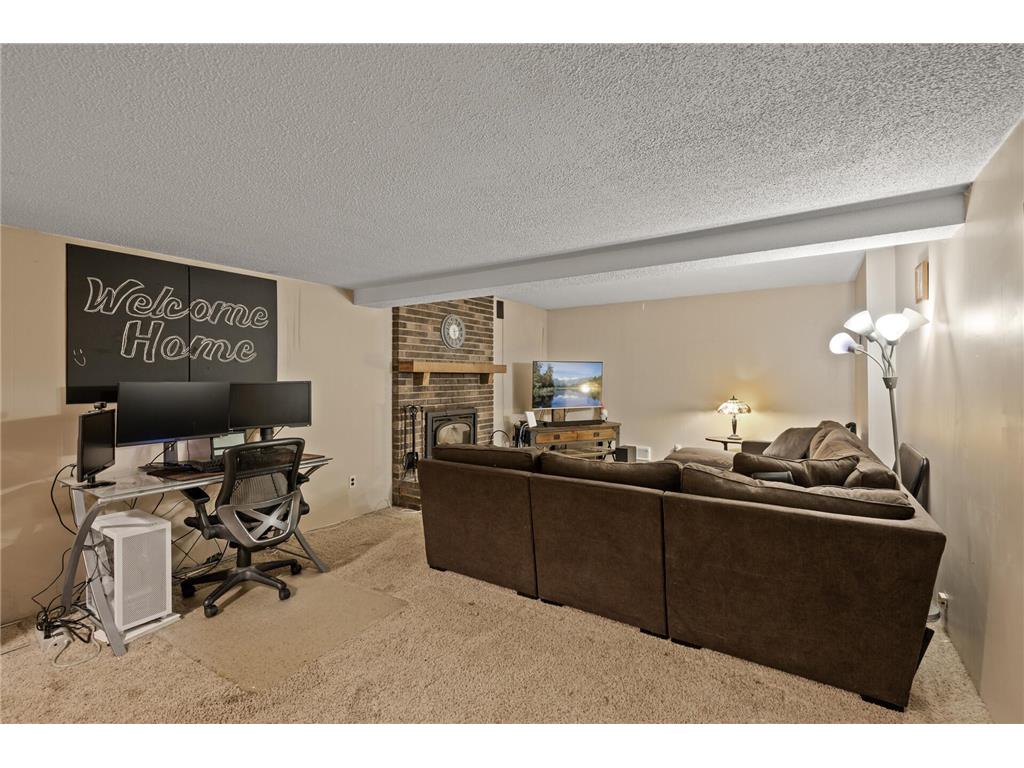 2608 Sumac Ridge, White Bear Lake, MN, 55110 | MLS: 6749549 | Edina Realty