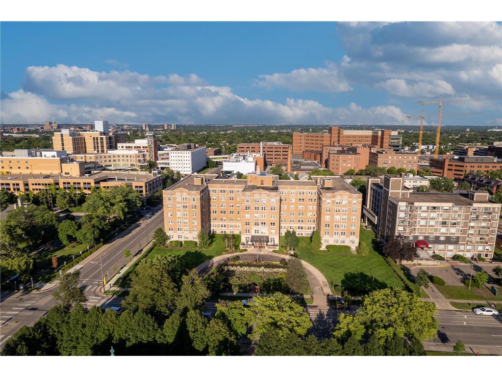 2615 Park Avenue #112, Minneapolis, MN, 55407 | MLS: 6656100 | Edina Realty
