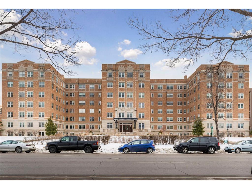 2615 Park Avenue #515, Minneapolis, MN, 55407 | MLS: 6333057 | Edina Realty