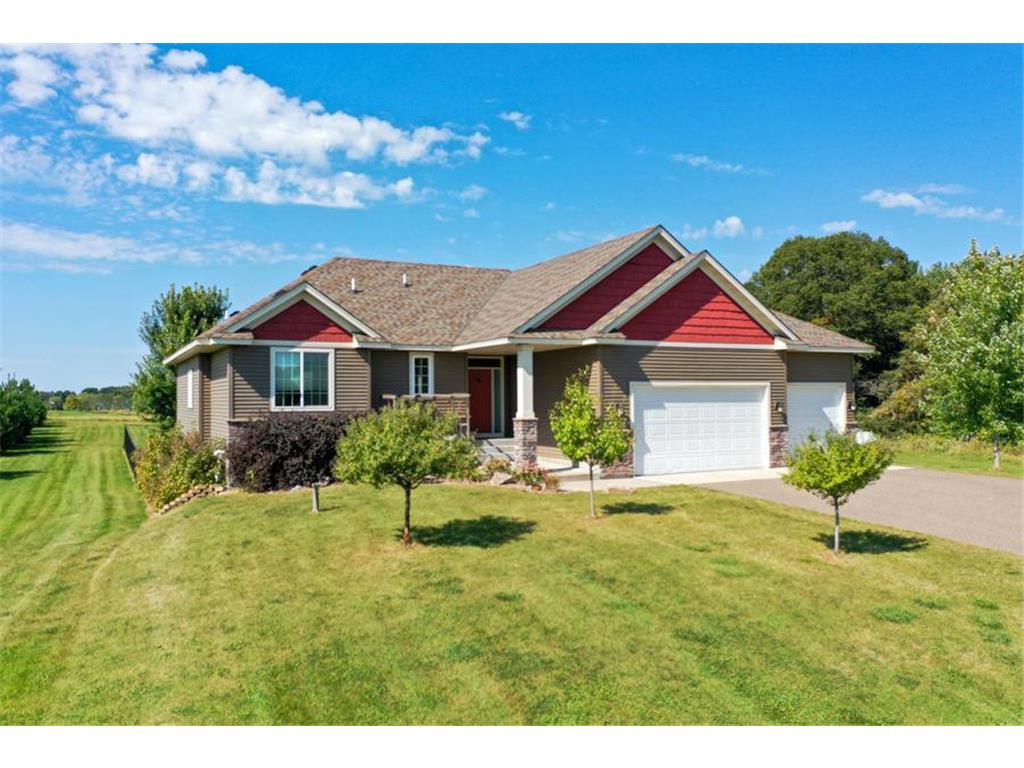 26336 Newton Avenue, Chisago City, MN, 55013 | MLS: 6729648 | Edina Realty