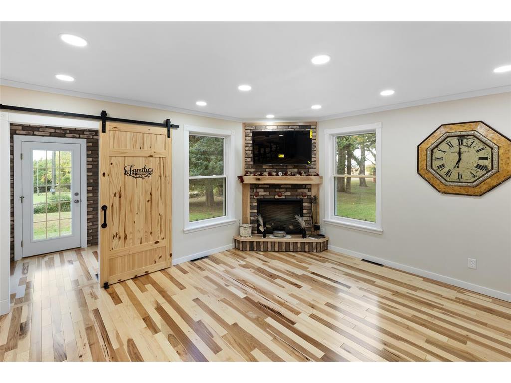 26444 740th Avenue, Albert Lea, MN, 56007 | MLS: 7006182 | Edina Realty