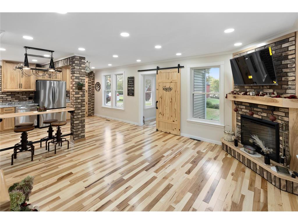 26444 740th Avenue, Albert Lea, MN, 56007 | MLS: 7006182 | Edina Realty