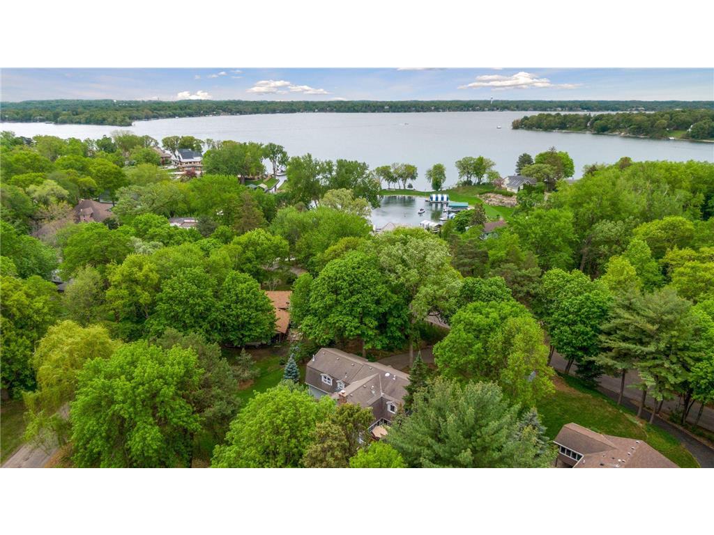 2650 Kelly Avenue, Orono, MN, 55331 | MLS: 6329875 | Edina Realty