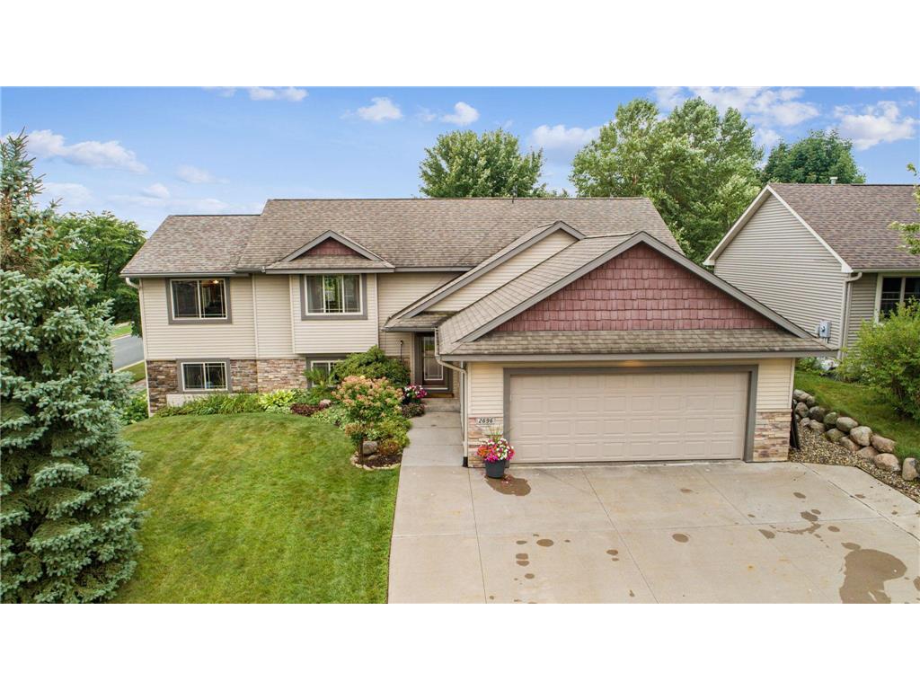 2696 Hilltop Lane, River Falls, WI, 54022 | MLS: 6409896 | Edina Realty