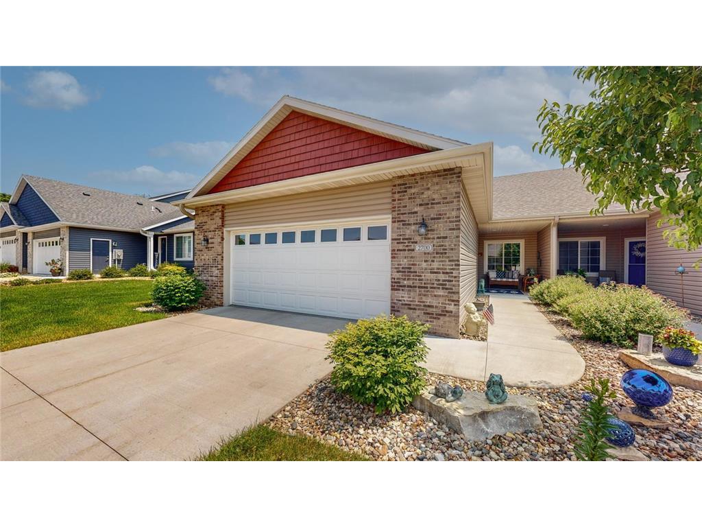 2700 Hawk Ridge Court SE, Rochester, MN, 55904 | MLS: 6390750 | Edina ...