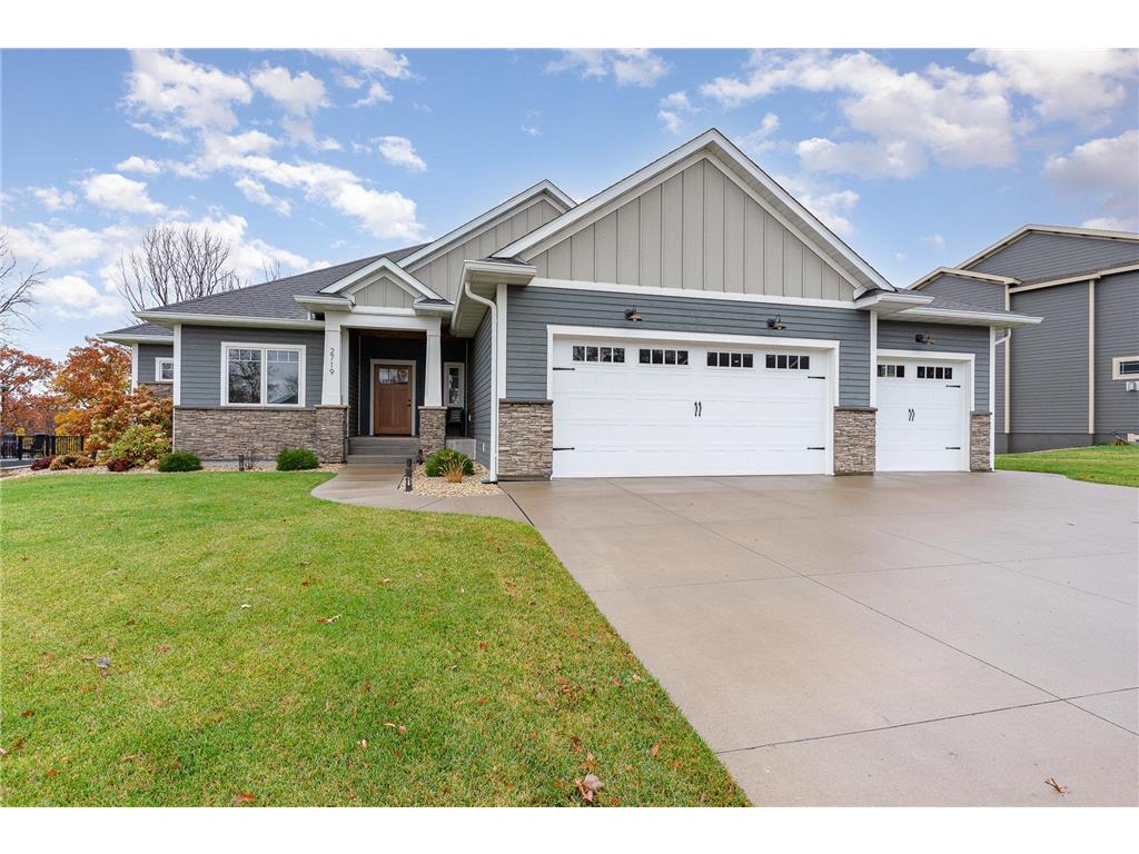 2719 Pine Ridge Boulevard, Red Wing, MN, 55066 | MLS: 6623765 | Edina ...