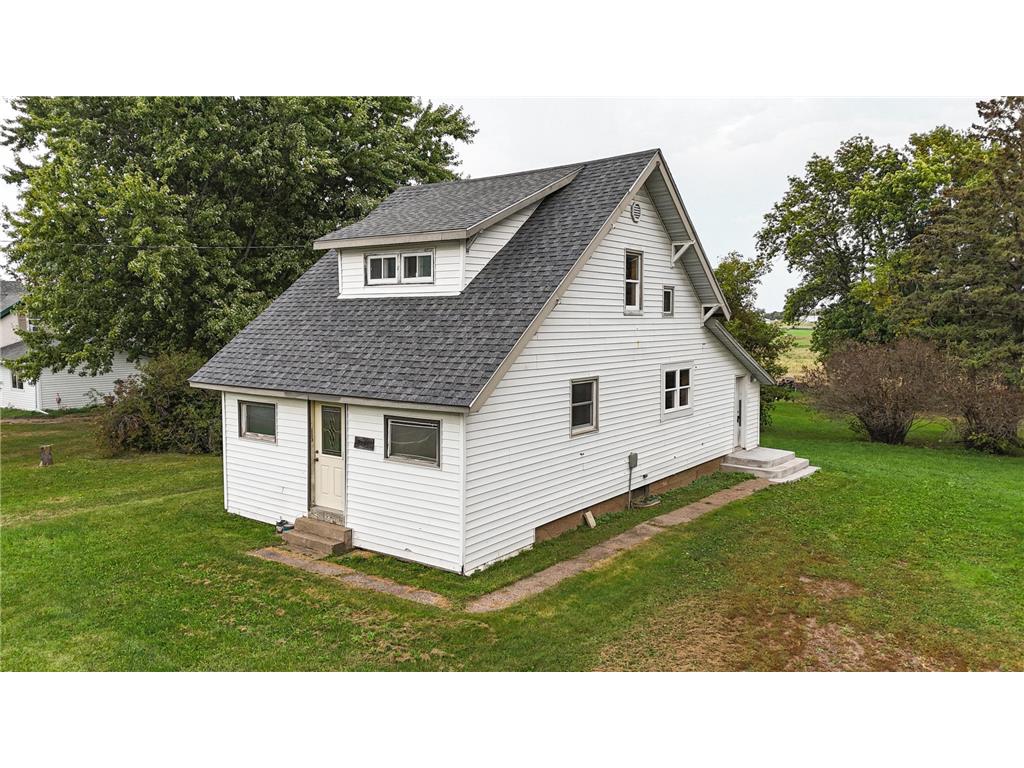 27230 93rd Street, Buckman, MN, 56364 | MLS: 6602899 | Edina Realty