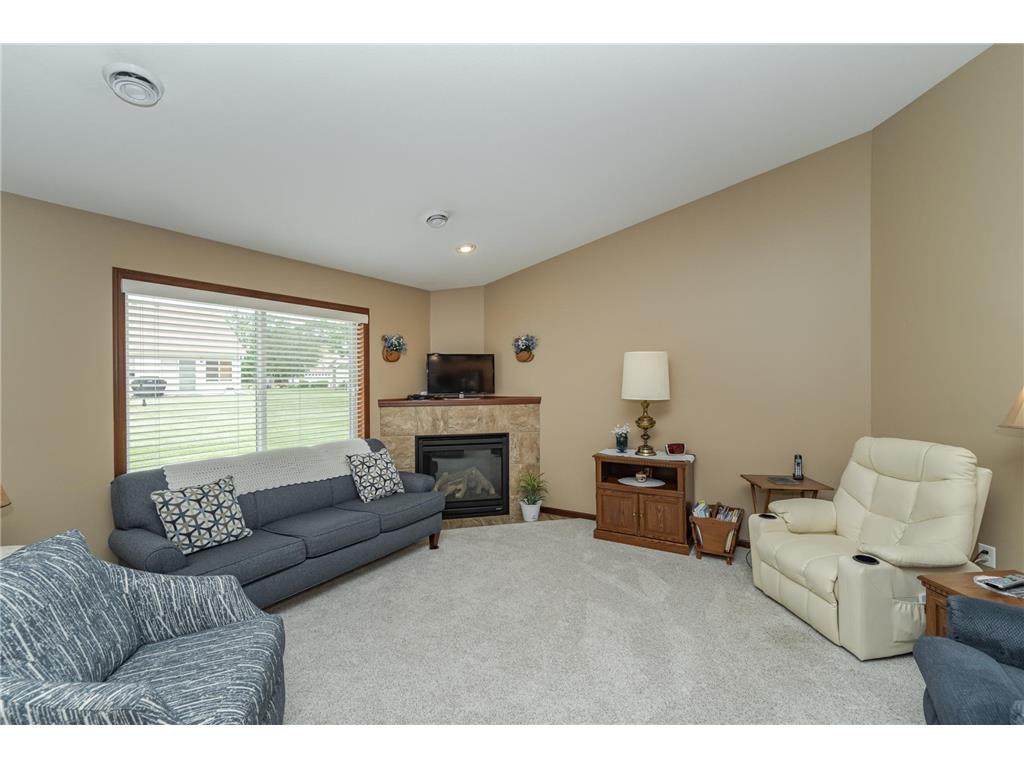 2727 Hawk Ridge Court SE, Rochester, MN, 55904 | MLS: 6558489 | Edina ...
