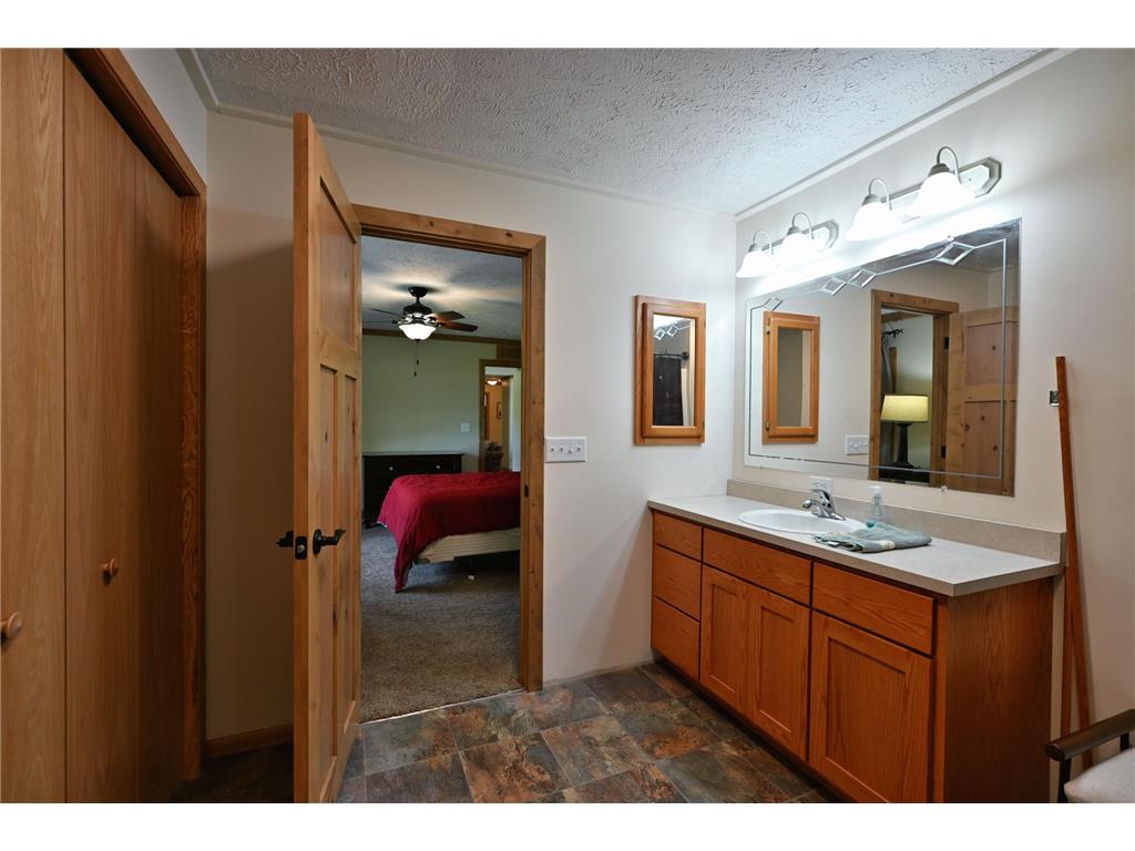 27474 W Connors Lake Road W, Oakland, WI, 54893 | MLS: 6727553 | Edina ...