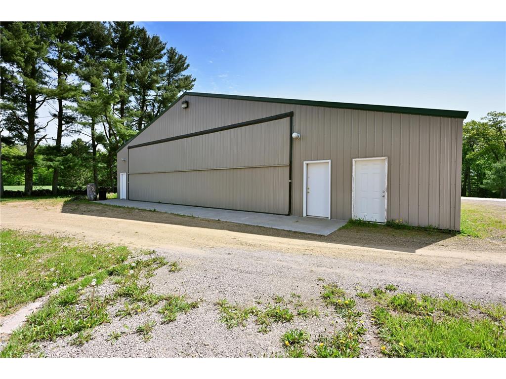 27474 W Connors Lake Road W, Oakland, WI, 54893 | MLS: 6727553 | Edina ...