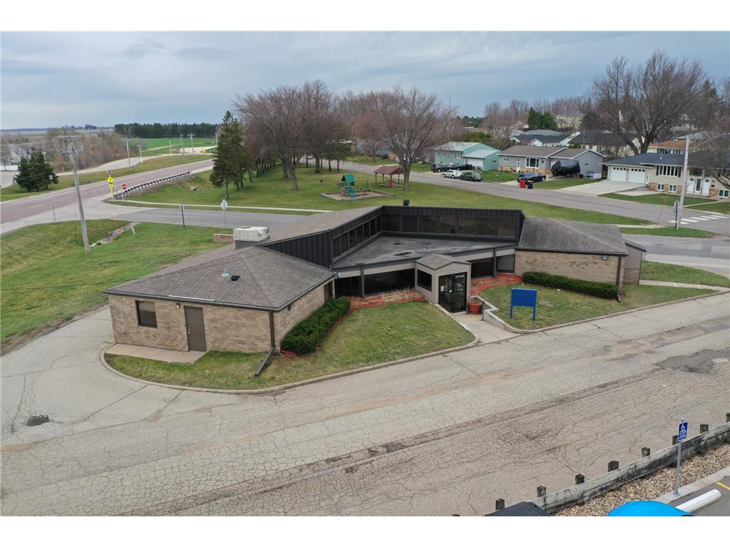 275 1st Street SW, Plainview, MN, 55964 | MLS: 6517877 | Edina Realty