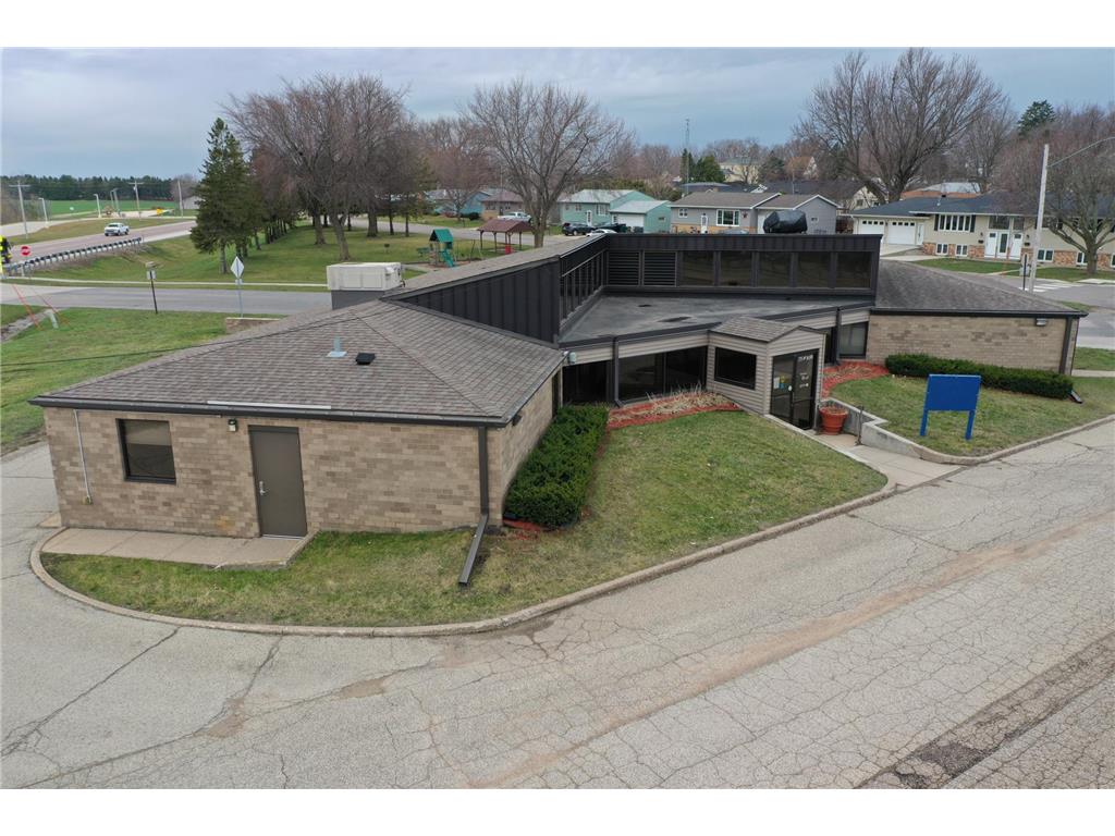 275 1st Street SW, Plainview, MN, 55964 | MLS: 6517877 | Edina Realty