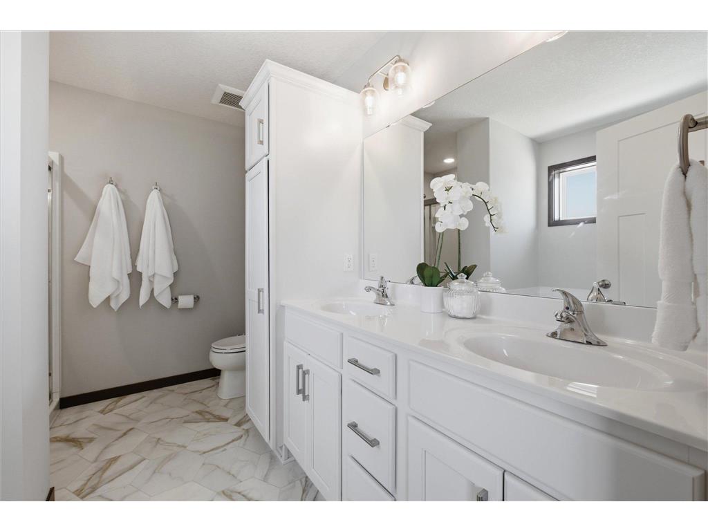 27635 Kaden Street, Elko New Market, MN, 55020 | MLS: 7023059 | Edina ...