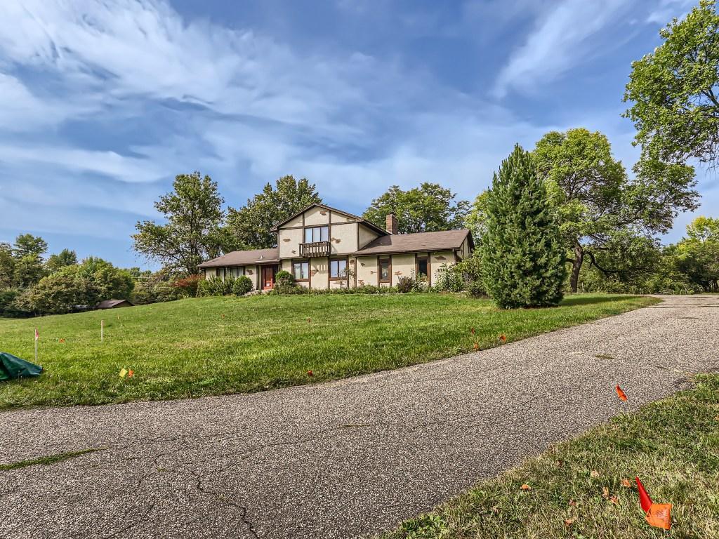 2780 White Oak Circle, Orono, MN, 55356 | MLS: 6473551 | Edina Realty