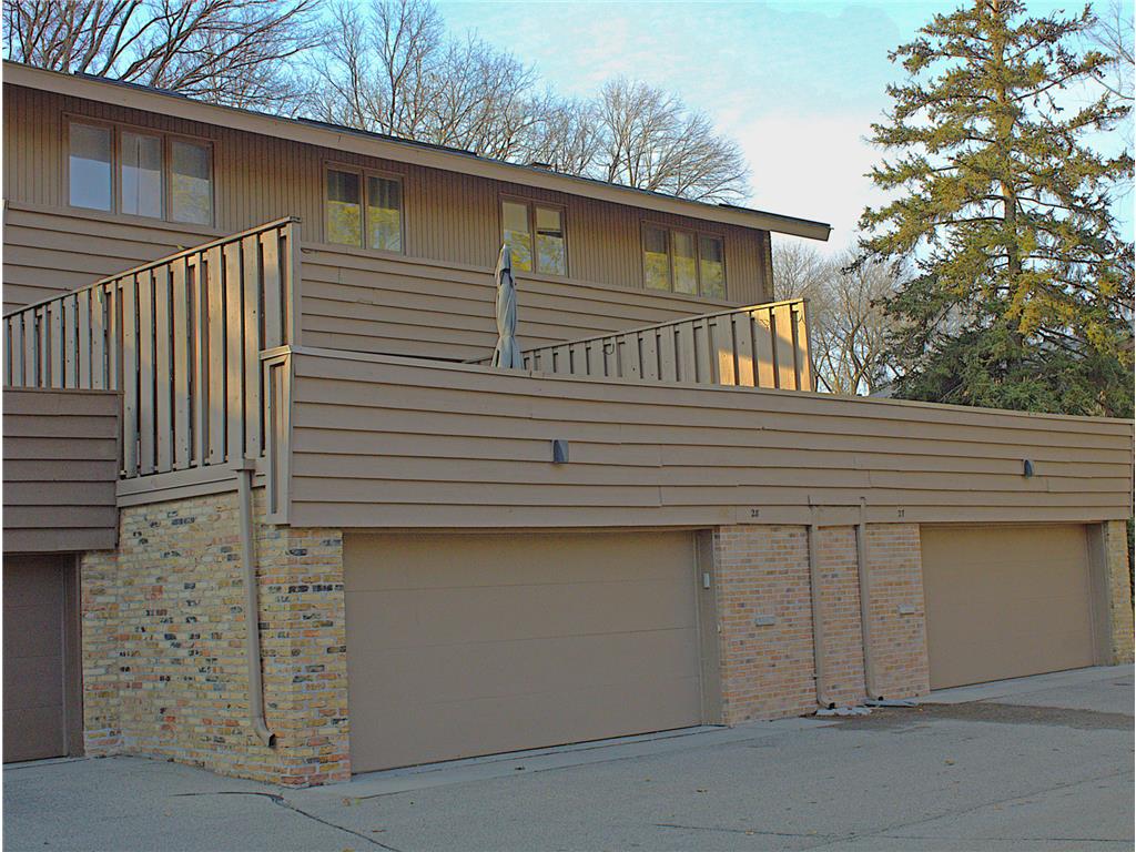 28 Walden Street, Burnsville, MN, 55337 | MLS: 6632431 | Edina Realty