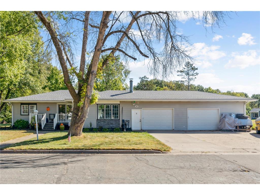 , Prescott, WI, 54021 | MLS: 6607126 | Edina Realty