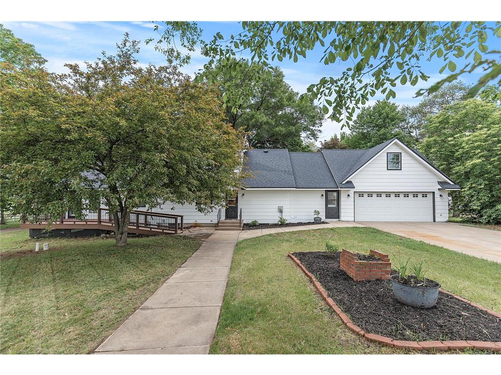 2836 221st Avenue NE, East Bethel, MN, 55011 | MLS: 6541205 | Edina Realty