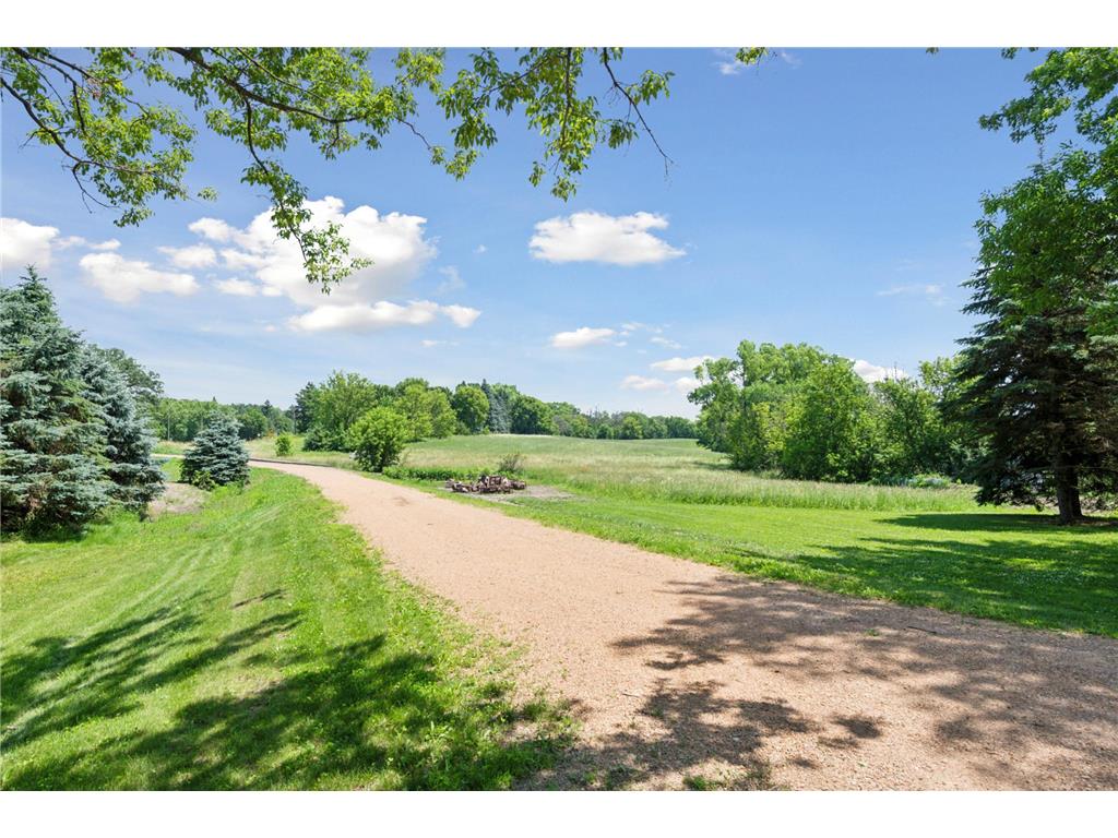 2852 County Road 92 N, Independence, MN, 55359 | MLS: 6746437 | Edina ...