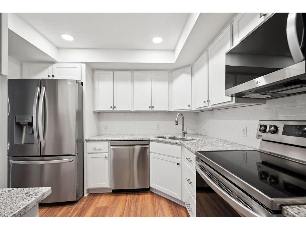 2885 Knox Avenue S #305, Minneapolis, MN, 55408 | MLS: 6674103 | Edina ...