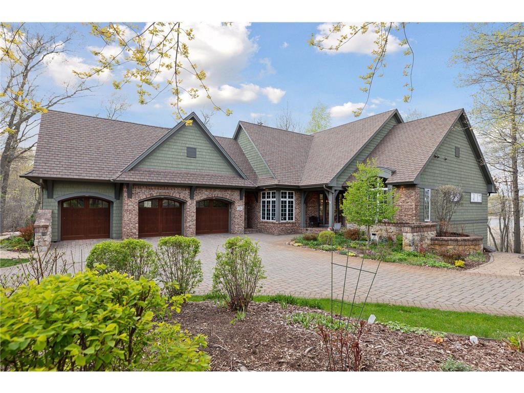 29 Pine Road, North Oaks, MN, 55127 | MLS: 6511621 | Edina Realty