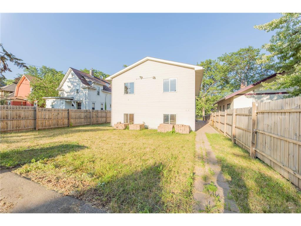 2927 Oliver Avenue N, Minneapolis, MN, 55411 | MLS: 6238002 | Edina Realty
