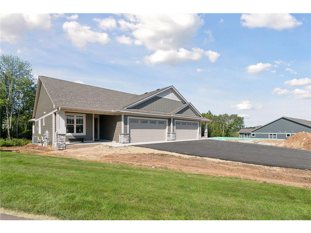 2927 Thompson Drive, River Falls, WI, 54022 | MLS: 6711289 | Edina Realty